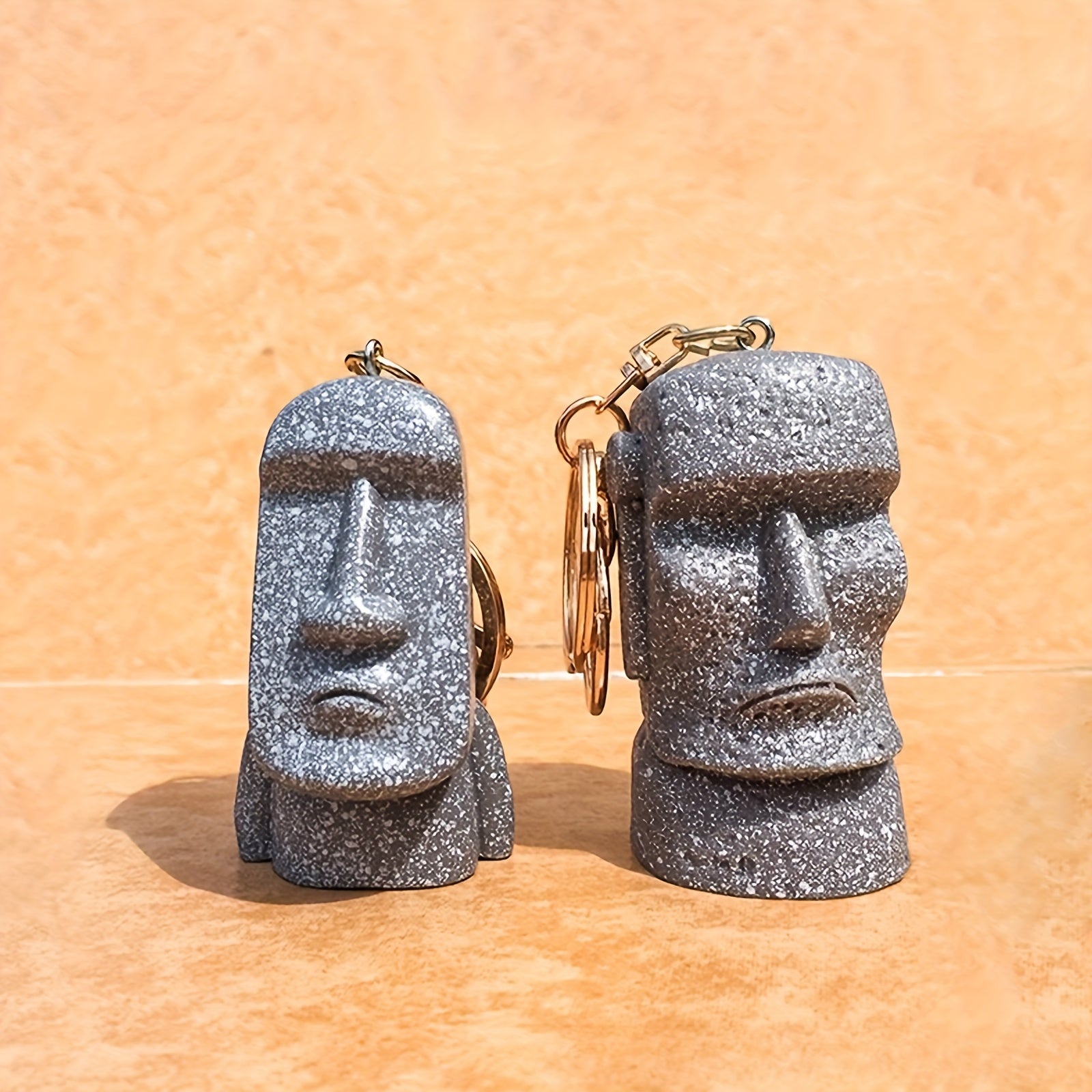 Moai Stone Statue Keychain - XKNI – SOOOQ
